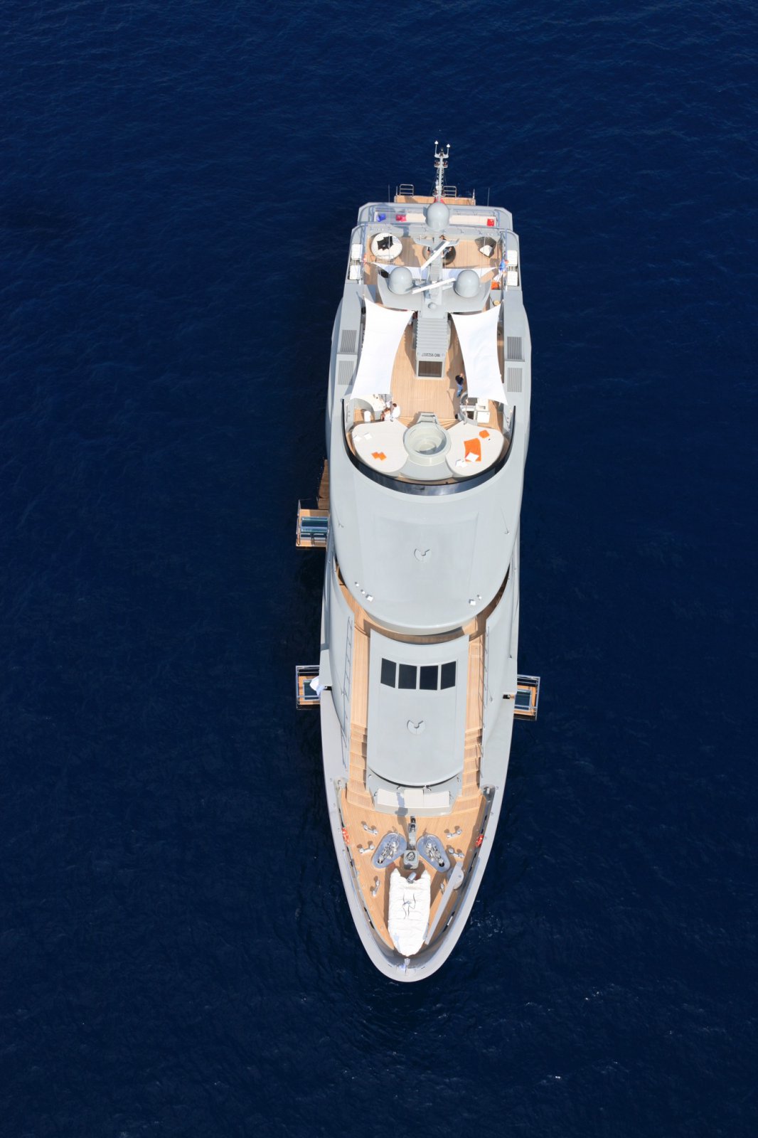 Yacht SEA FORCE ONE, Admiral | CHARTERWORLD Luxury Superyacht Charters